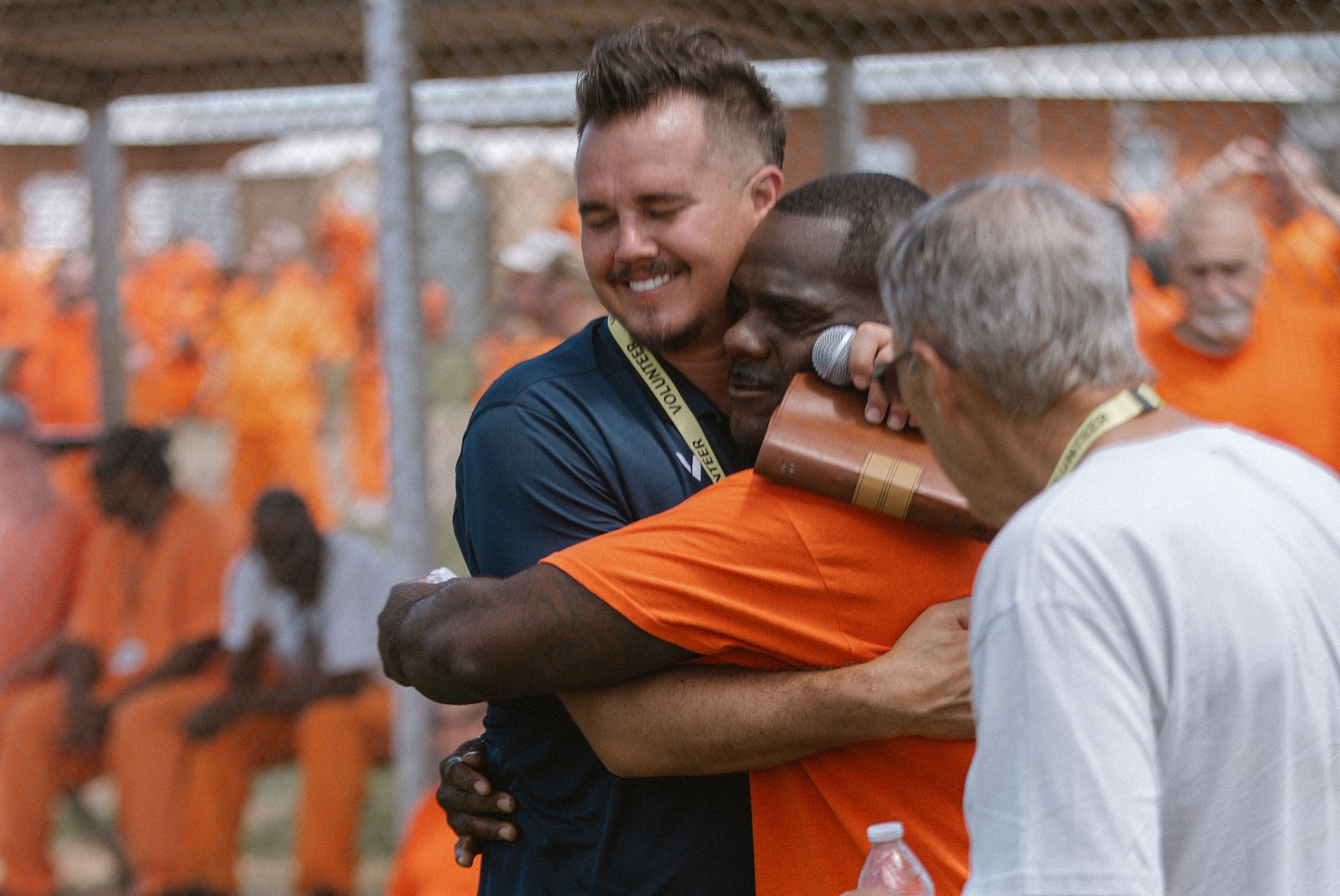 USA: 700 inmates worship God in Oklahoma prison, 400 give life to ...